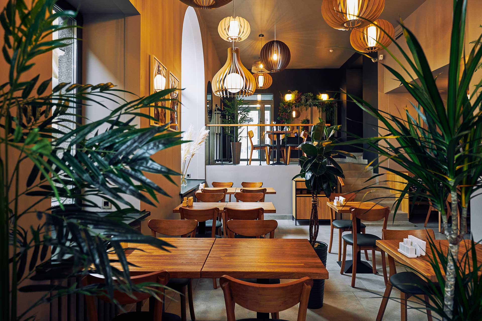 VIOLA LOUNGE AND RESTAURANT – Were every flavour tells a story